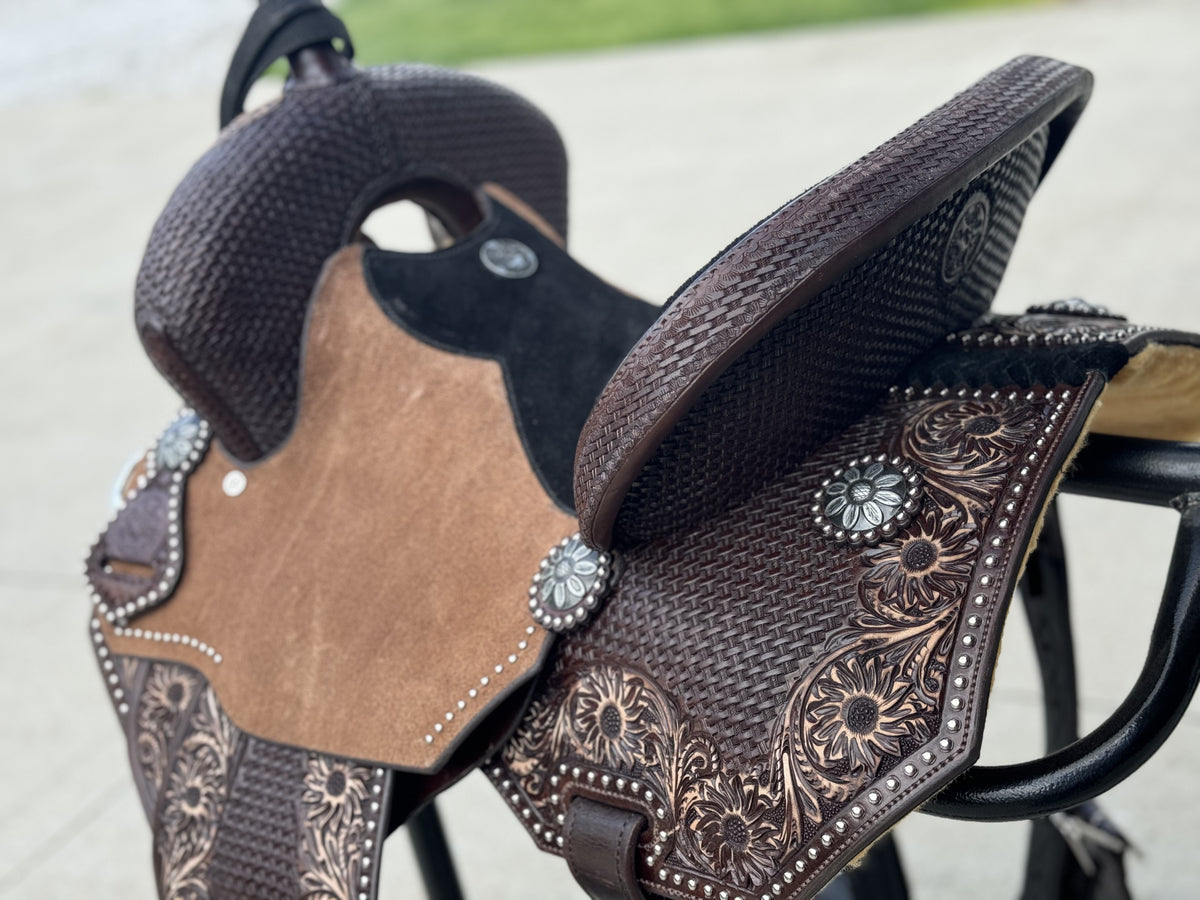 The Jackie Lightweight Saddle – Pretty Polos By Jessie & Lopin' With ...